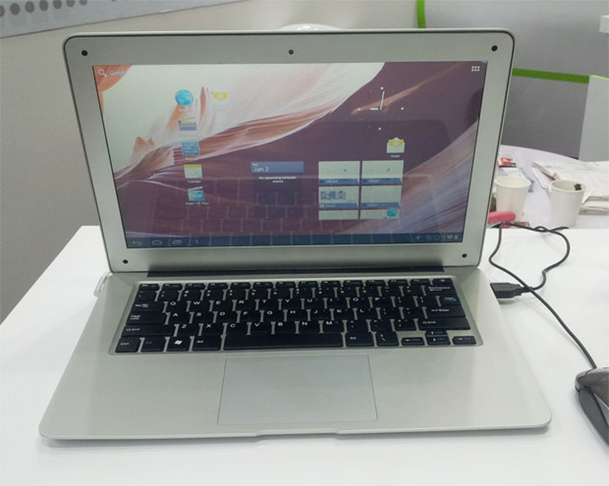 Clone do MacBook Air roda Android e custa 'apenas' R$ 300
