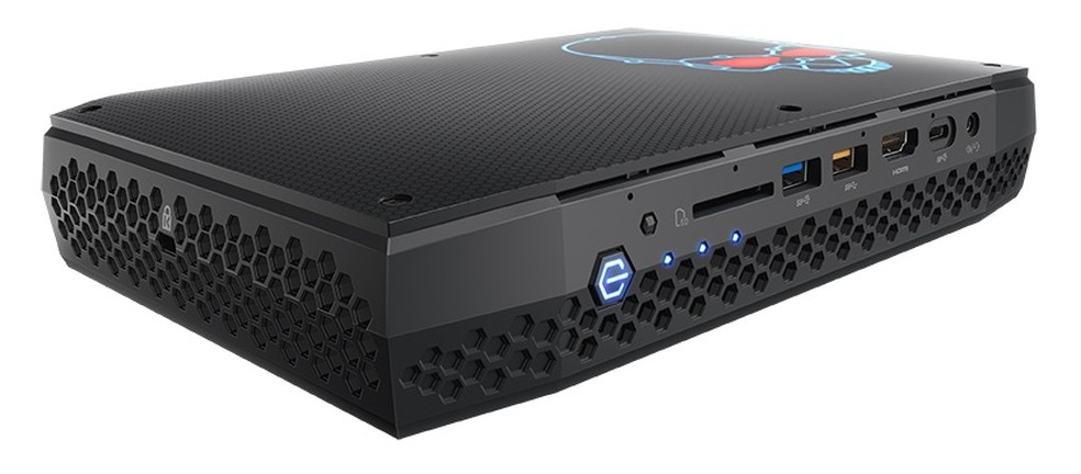 Conheça o Intel NUC, novo miniPC com gráficos da AMD para realidade virtual