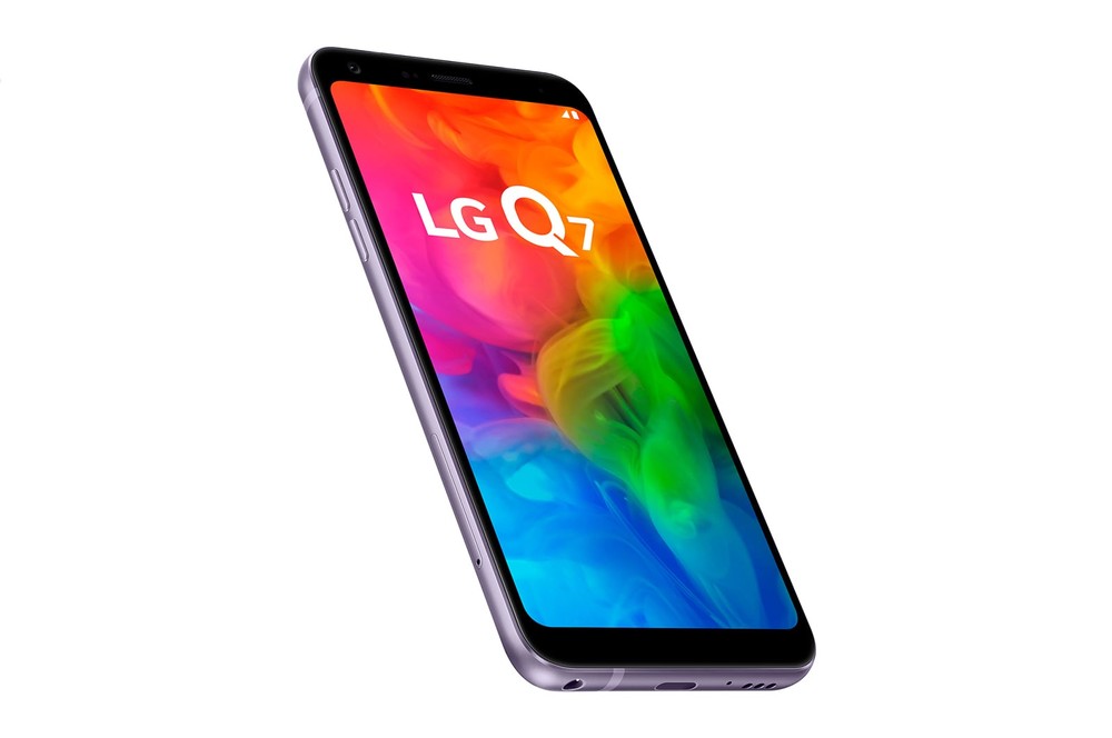 LG Q7 Plus vs Moto G6 Plus: conheça os smartphones de até R$ 2 mil