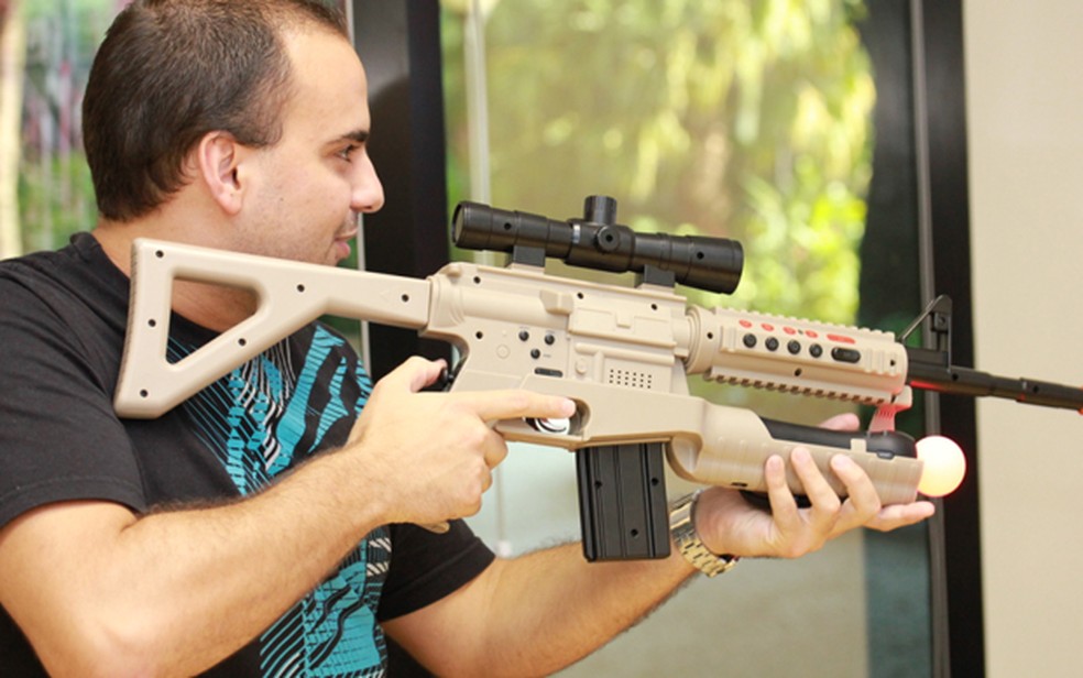 Review Assault Rifle Controller